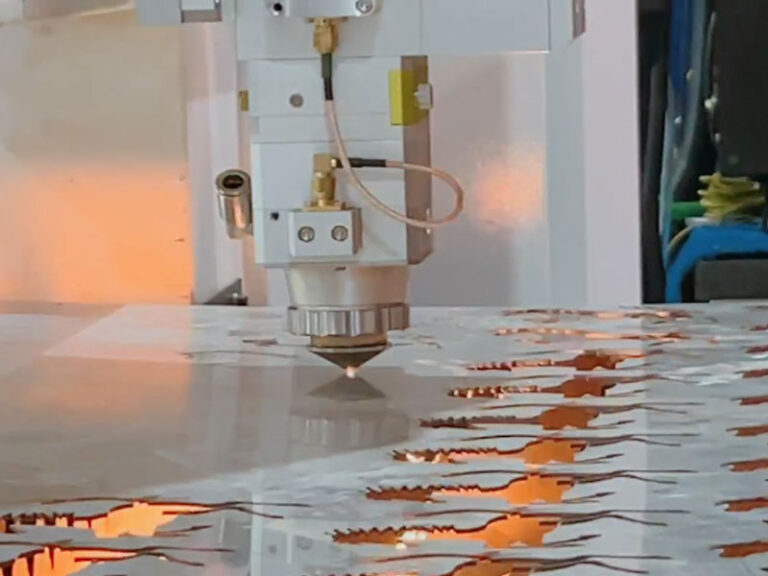 Guide of Autfocus Laser Head - DOWELL LASER